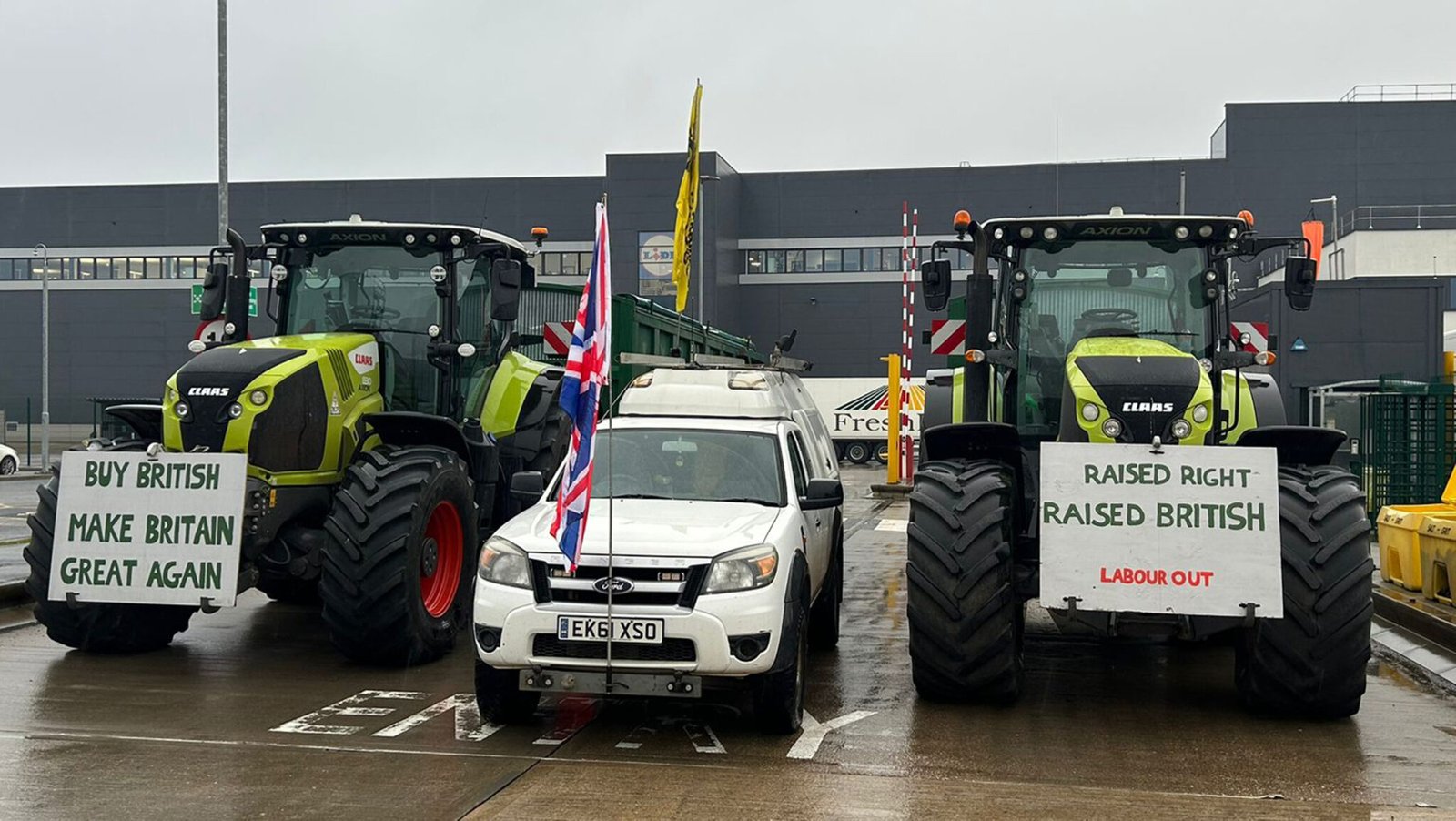 Farmers’ Protests Intensify as Prime Minister Keir Starmer Holds Firm ...